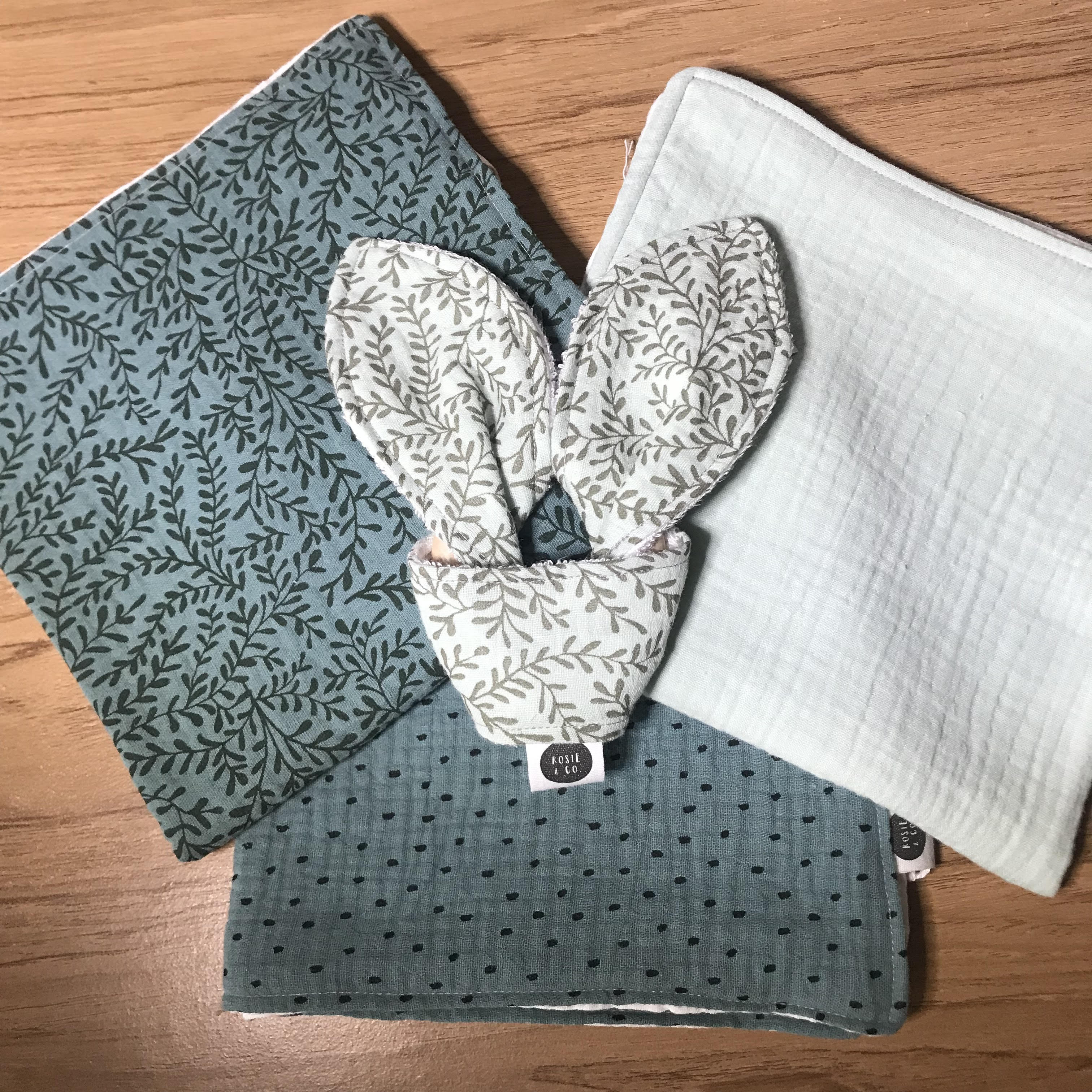 Green Organic Muslin Burp Cloth – Eco Bambini